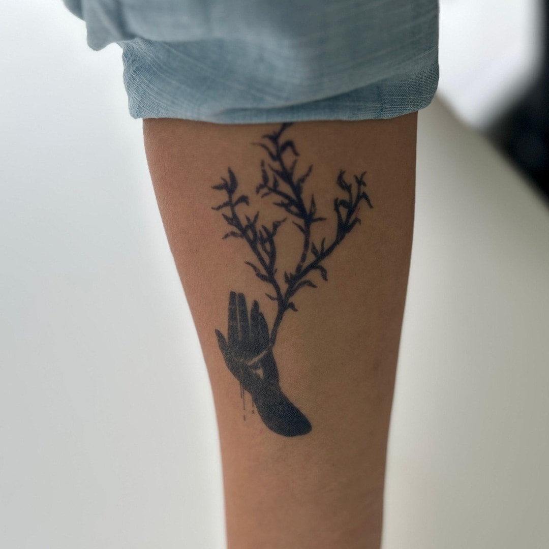 New Life Tattoo | 2 Week Temporary Tattoo | Plant Tattoo | Hand Tattoo ...