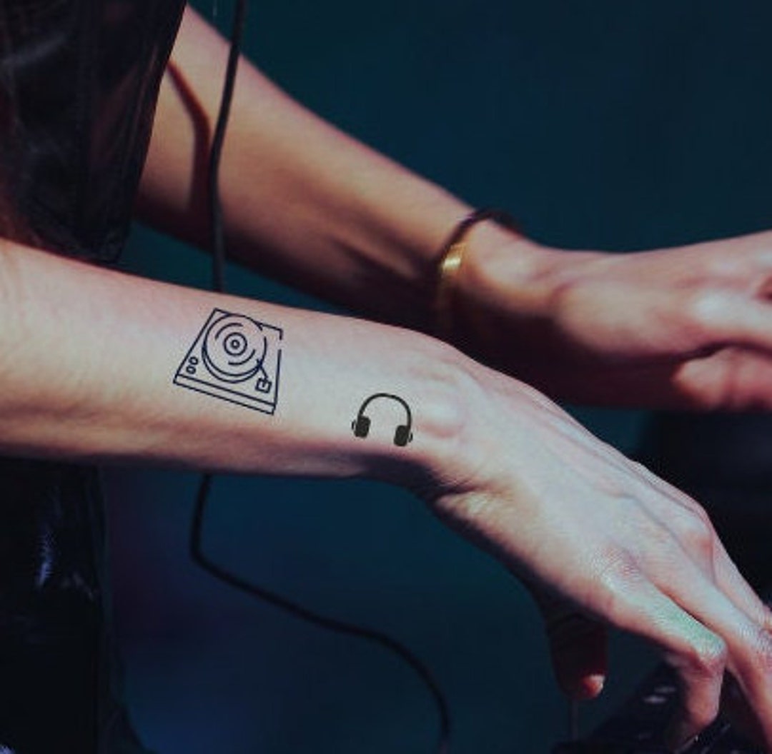 DJ Tattoo Headphone Tattoo Music Tattoo 2 Week Tattoo Plant Based ...