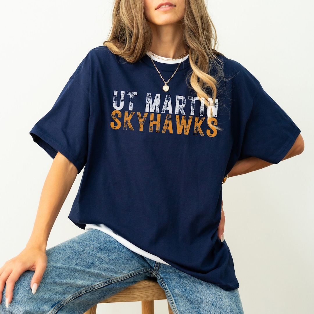 The Ultimate Fan Gear Experience: Cozy up to Campus Spirit With Colors ...