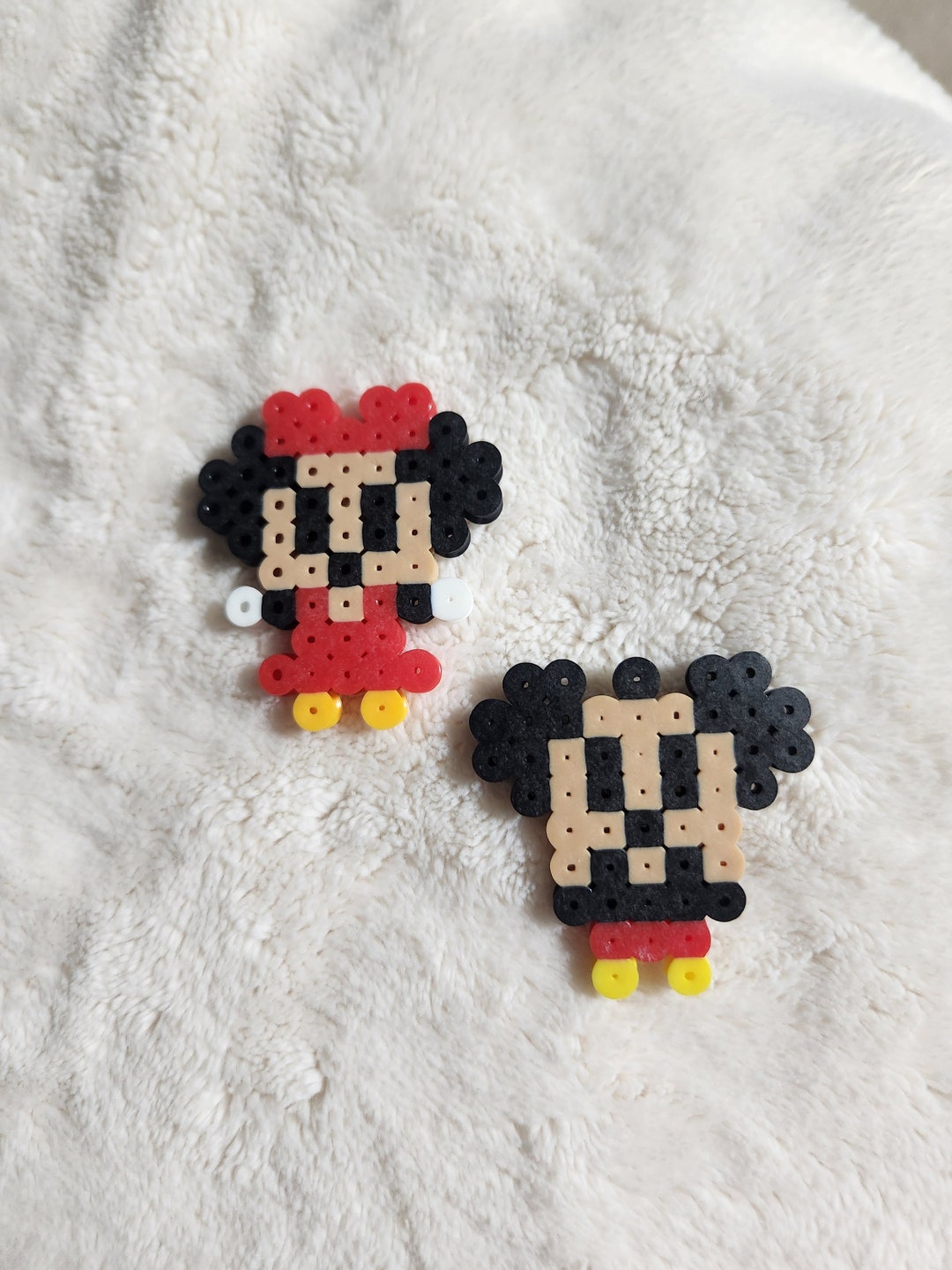 Tiny Perler Bead Mickey & Minnie Mouse - Etsy