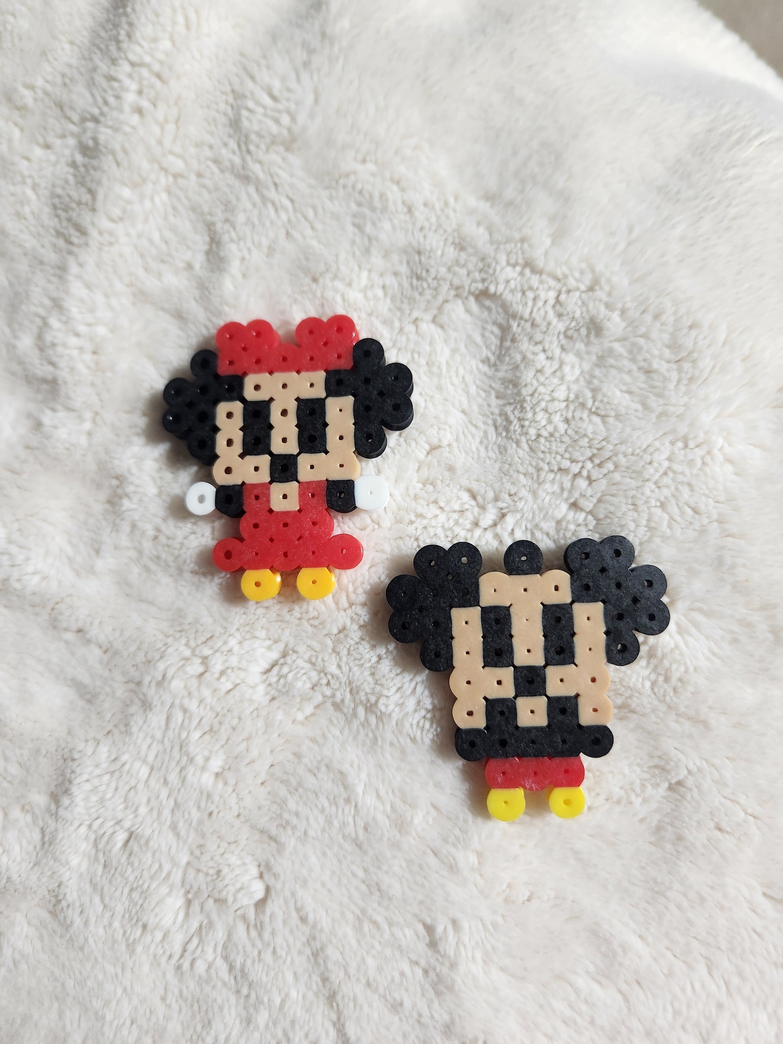Tiny Perler Bead Mickey & Minnie Mouse - Etsy