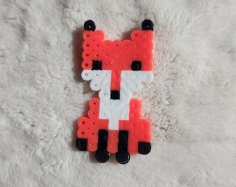 Tiny Perler Bead Mickey & Minnie Mouse - Etsy