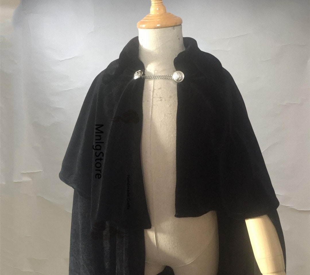 Black Velvet Cosplay Cape for Kids, Halloween Prince Cape for Kids ...