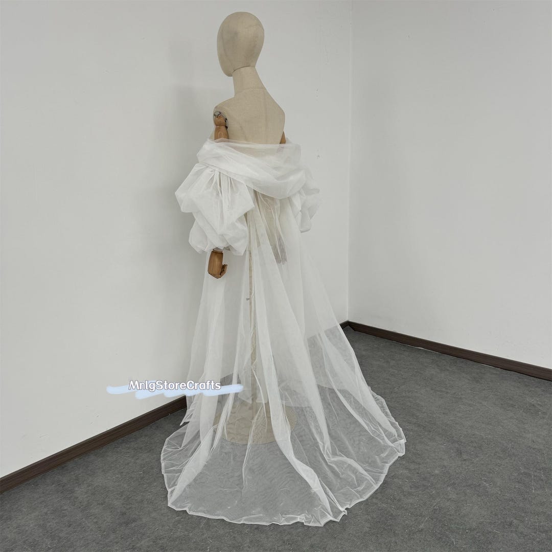 Fairy Wedding Cape, Off-the-shoulder Tulle Cape, Bridal Gown Shawl ...