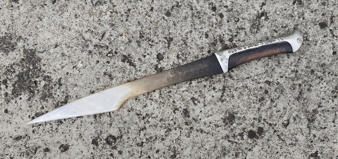 Kynes Crysknife Dune Replica - Etsy
