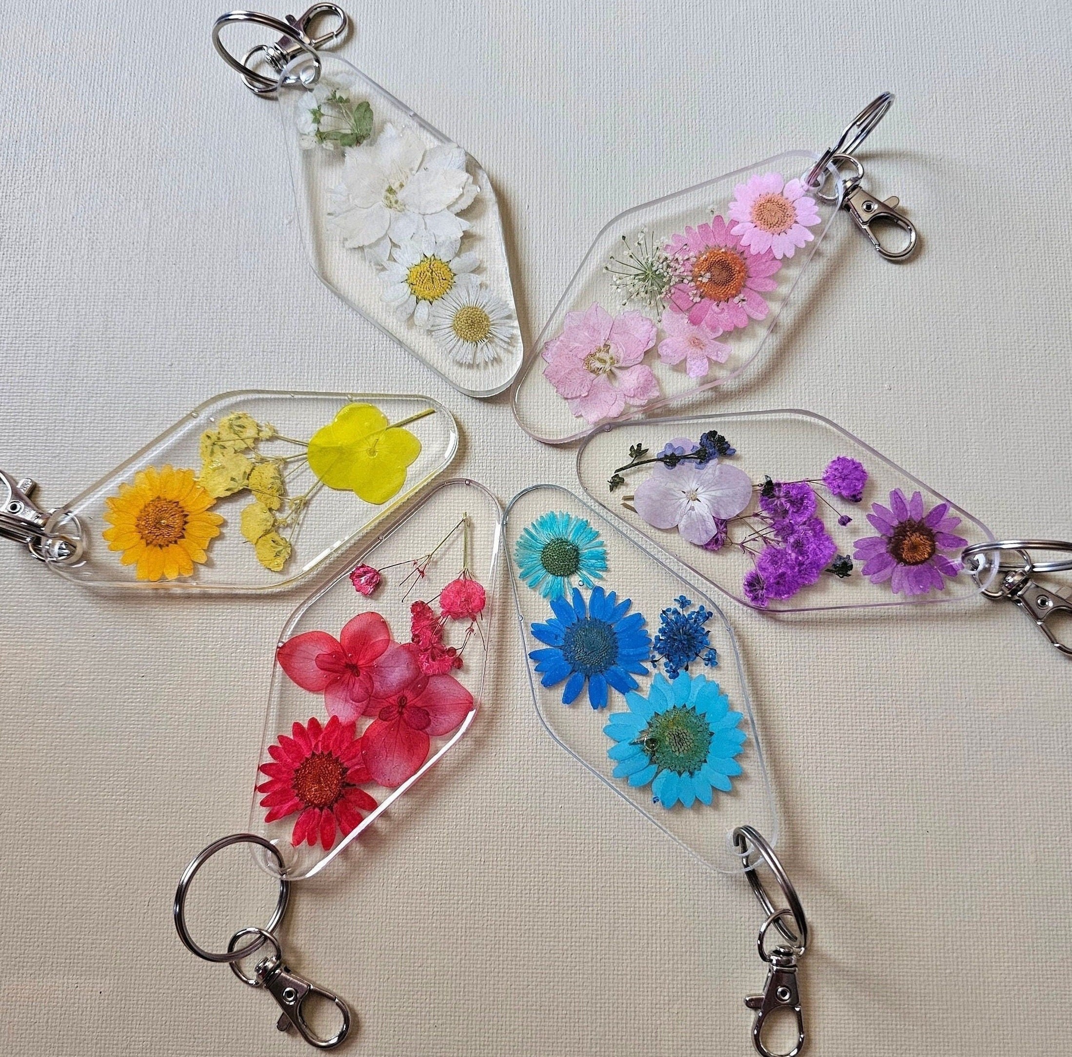 Dry Pressed Flower Keychain Real Flower Resin Keychain Birthday Gift ...