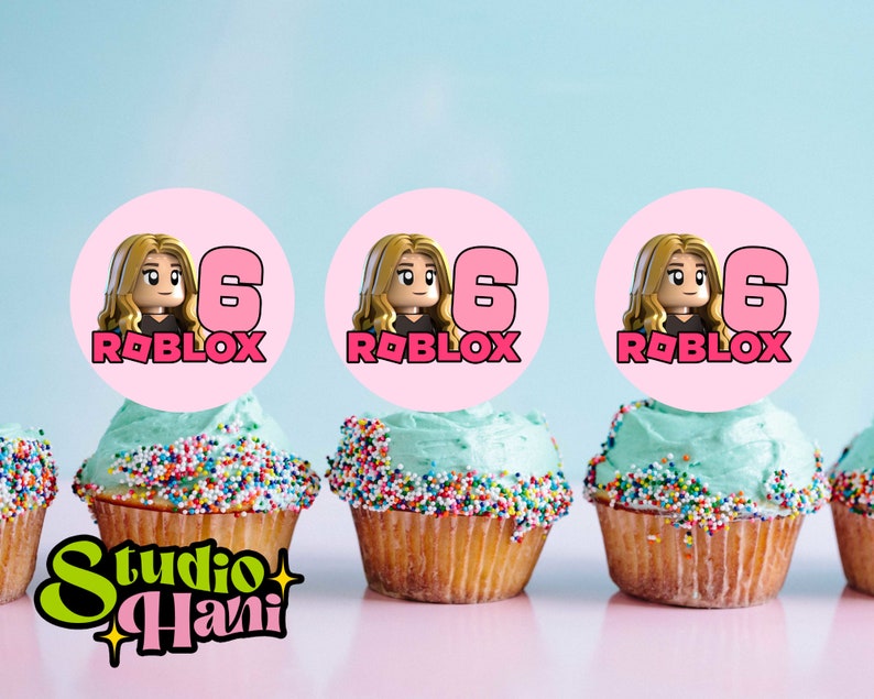 Roblox Girl PNG Character Clipart Design for Birthday Parties Events ...