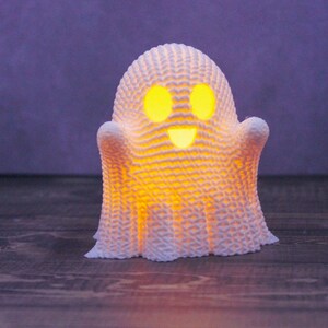 Adorable Ghost With Flickering LED Tea Light - Spooky Halloween Home ...