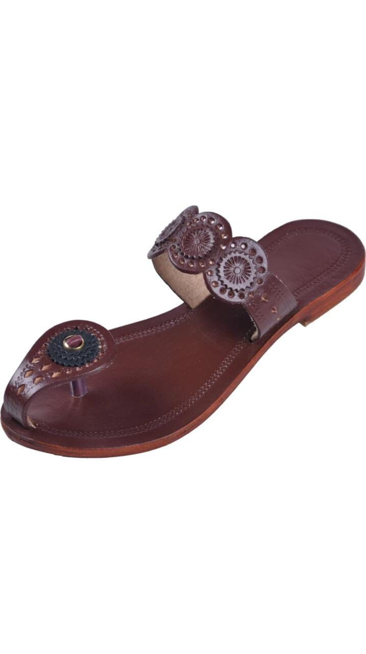 Jaipuri Juti Provide by Kolhapuri Chappal for Women Flat Leather Women ...