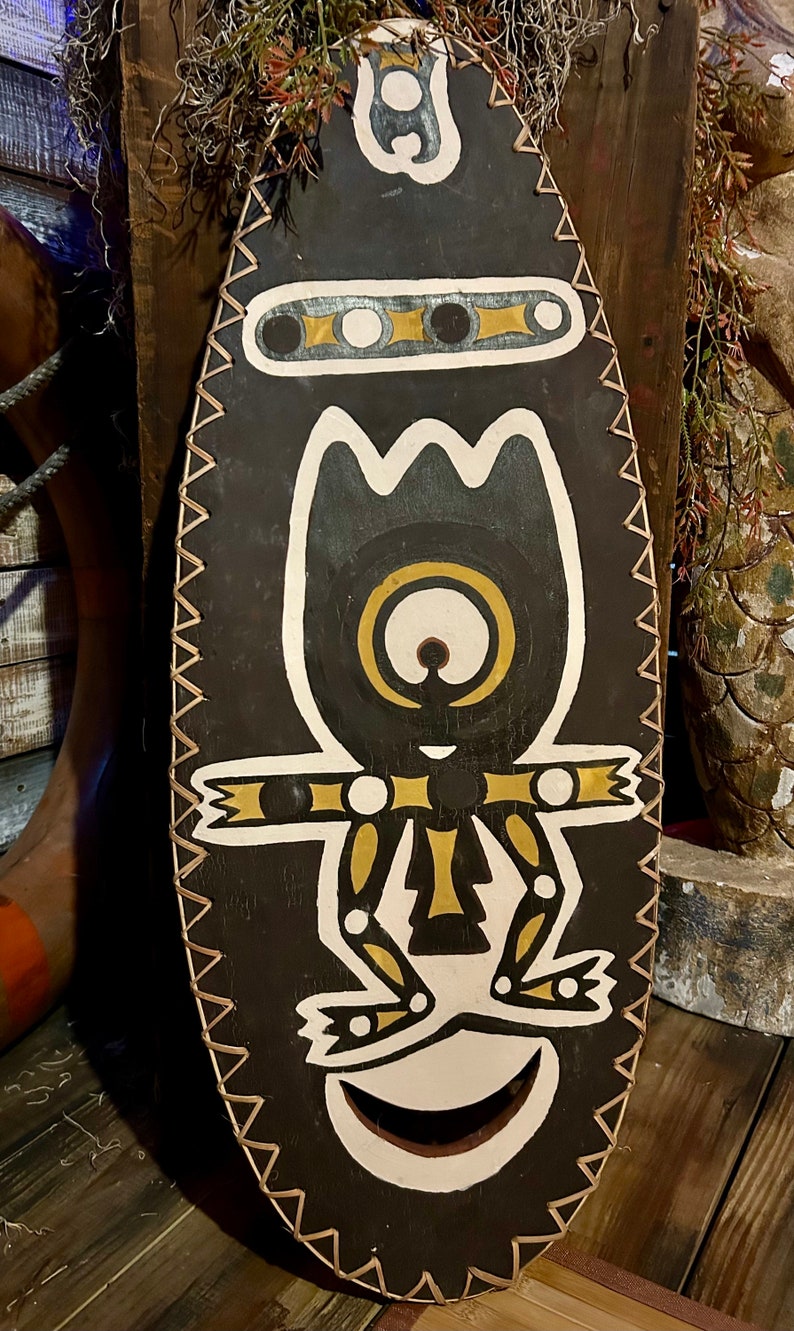 Papua New Guinea Shield - Etsy
