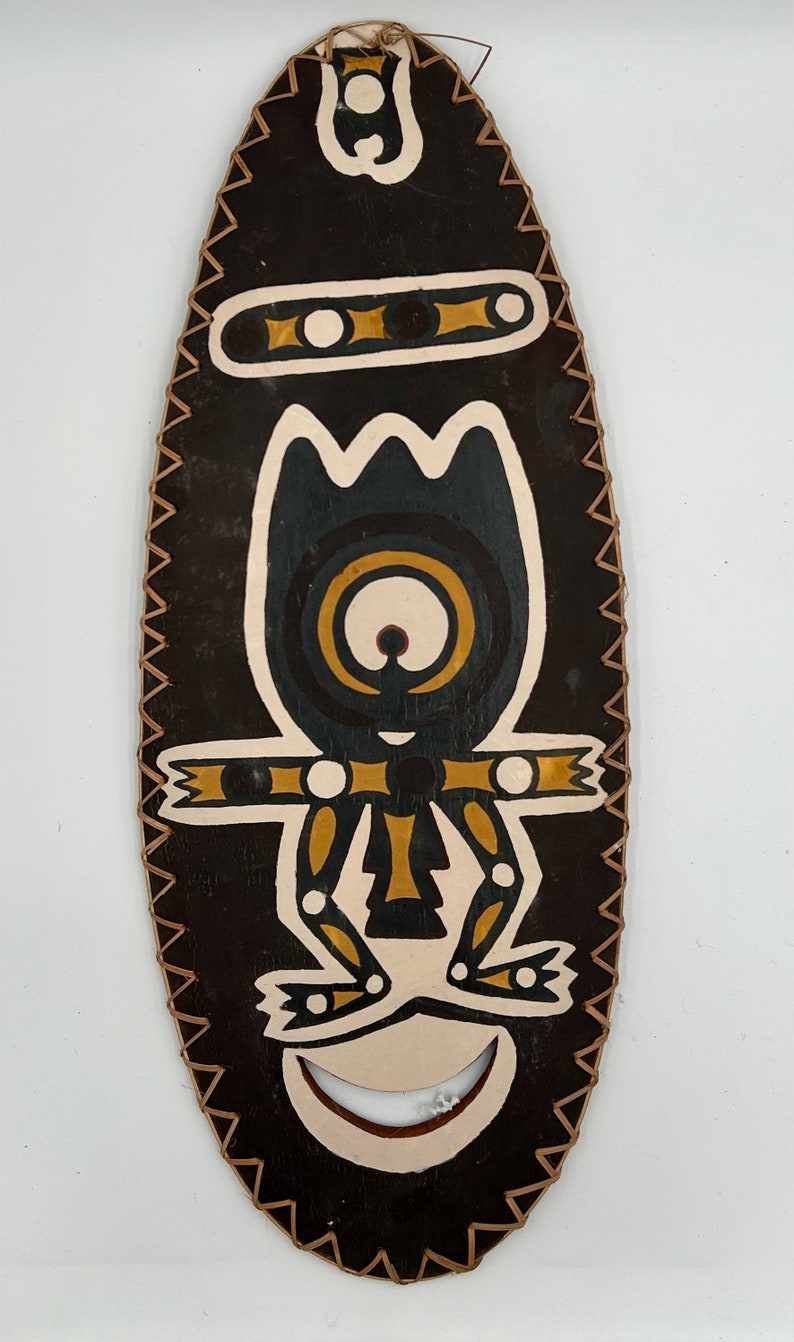 Papua New Guinea Shield - Etsy