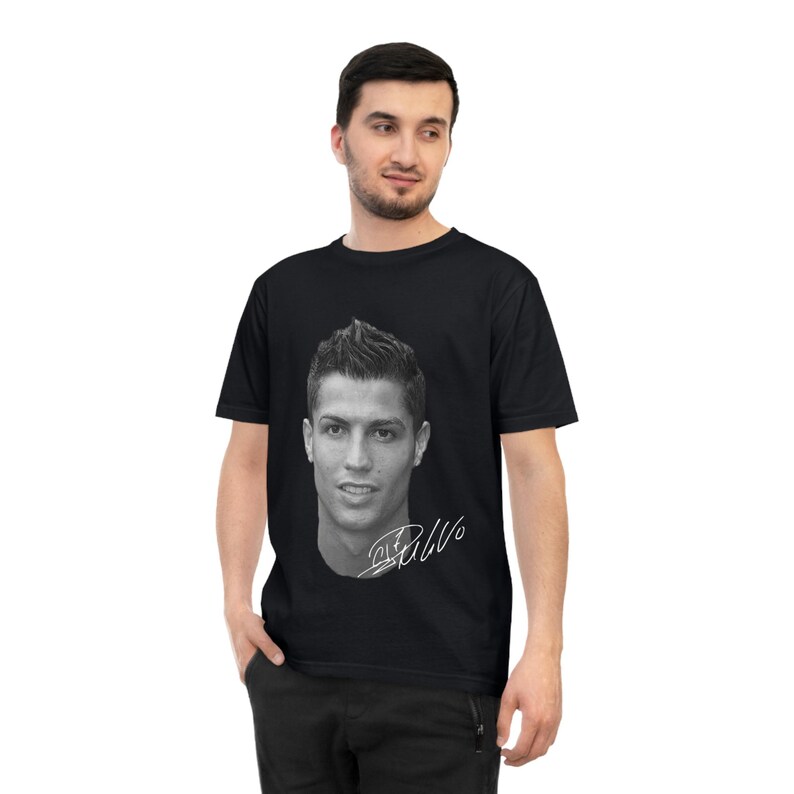 Cristiano Ronaldo Head T-shirt With Signature Trendy Graphic Tee Ronaldo CR7 Shirt Cristiano ...