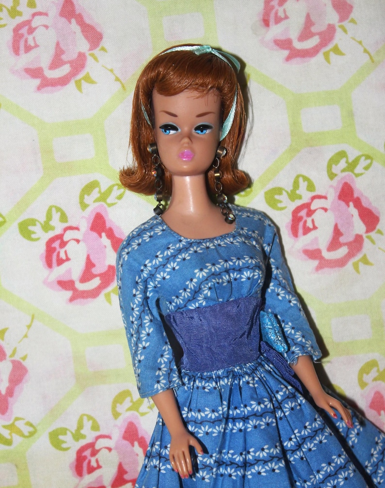 Vintage 60's Fashion Queen Barbie Doll - Etsy