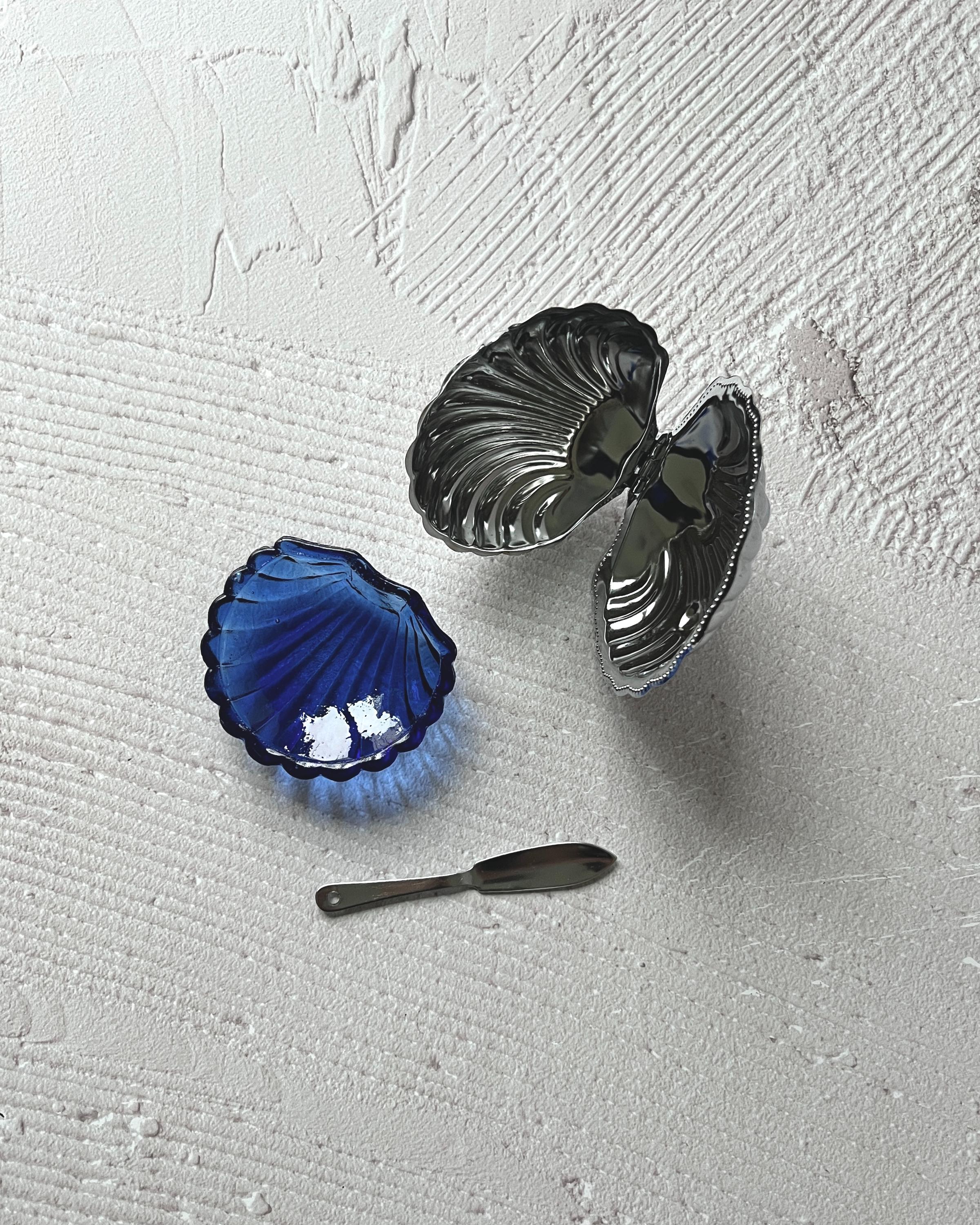 Silver Plated Shell Butter Dish With Knife and Glass Insert Chrome ...