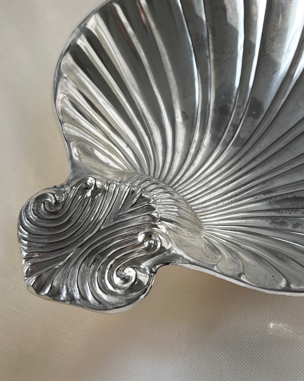 Silver Plated Shell Dish by Grenadier Clam Shell Serving Bowl Scallop ...