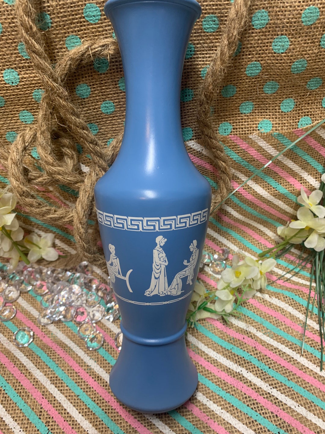 Vintage Avon Blue and White Wedge Wood Style Vase Vintage Vase - Etsy