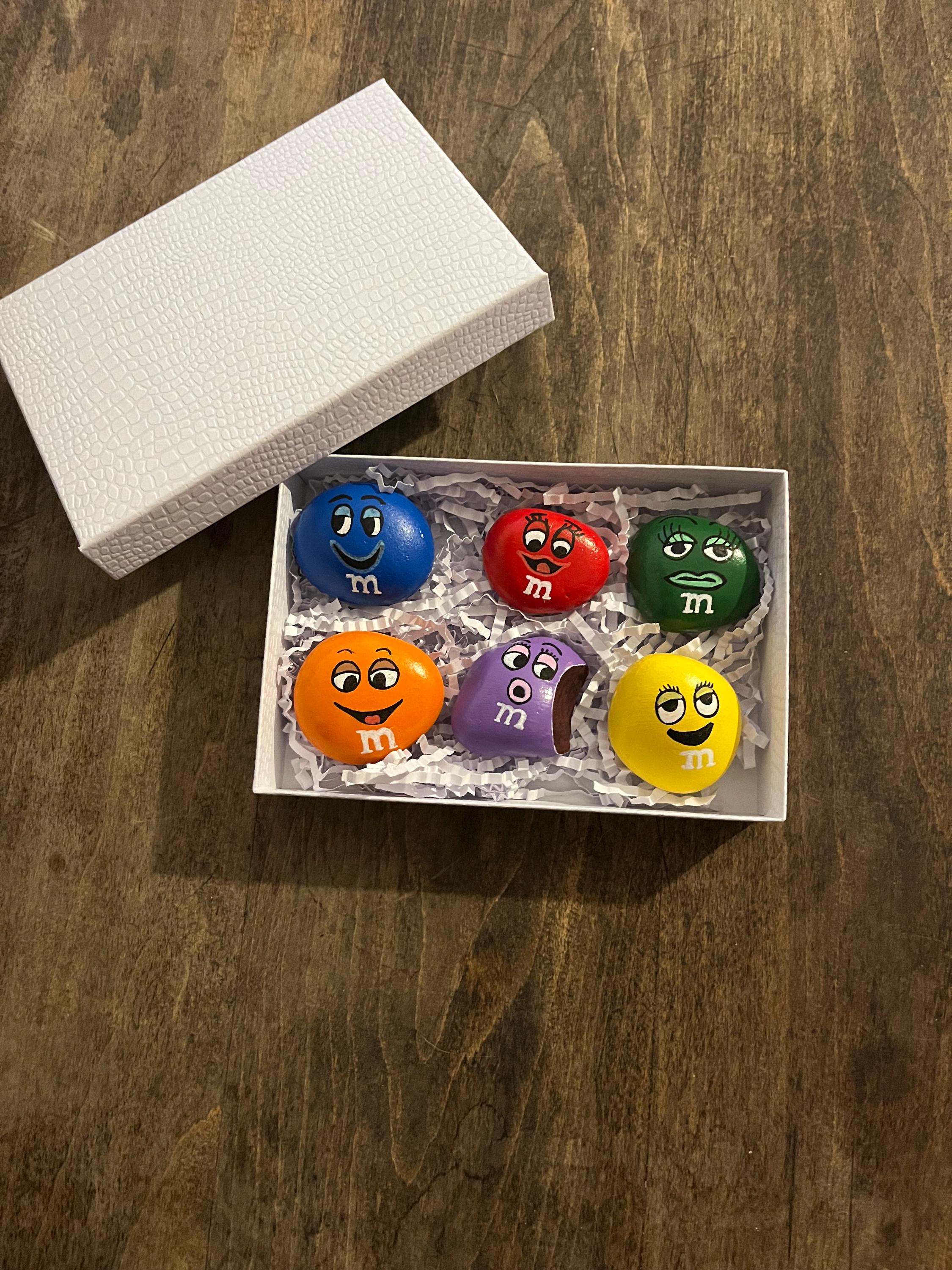 M&M Painted Rocks Set of 6 - Etsy