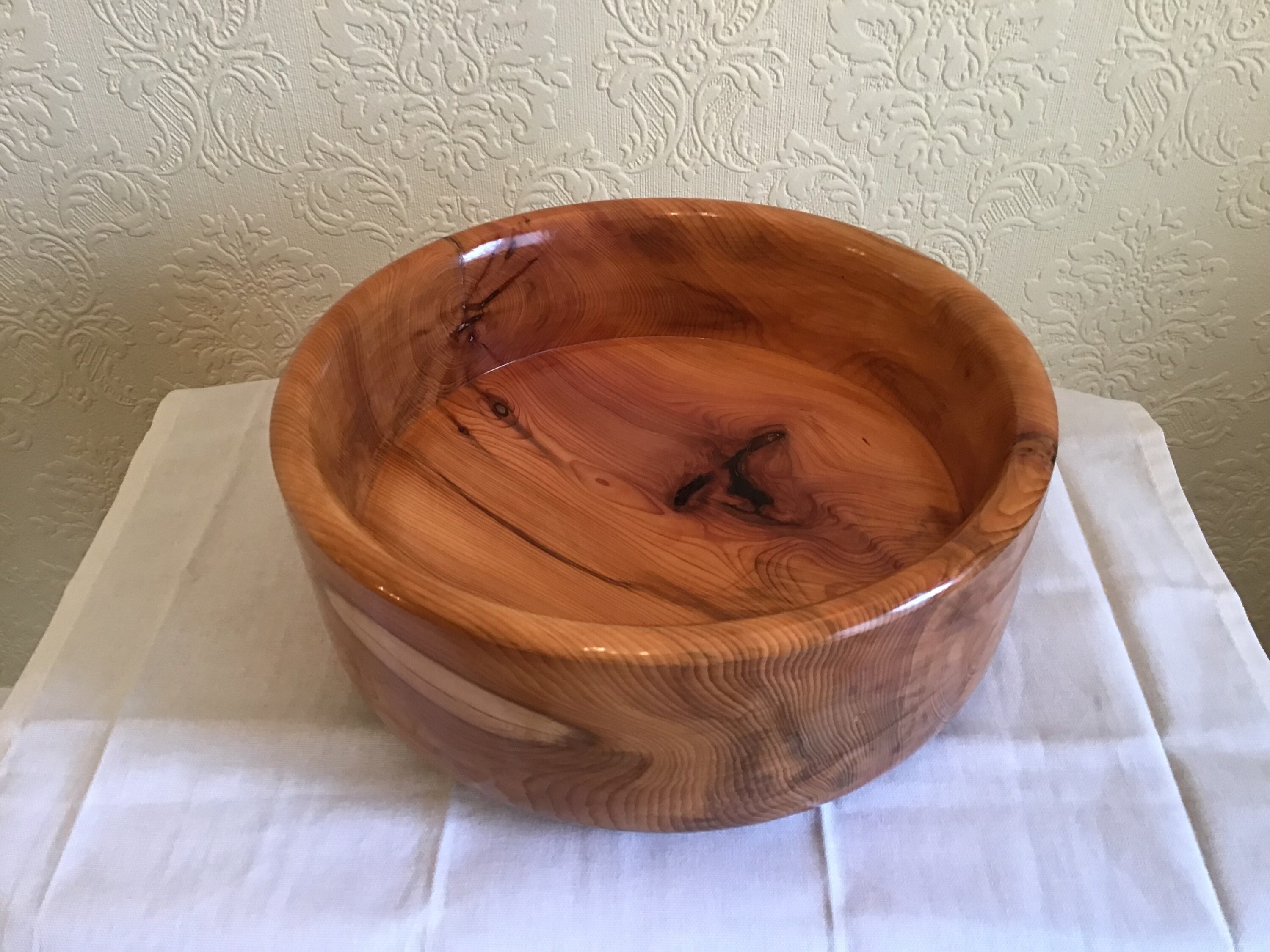 Beautiful Large English Yew Wood Bowl - Etsy