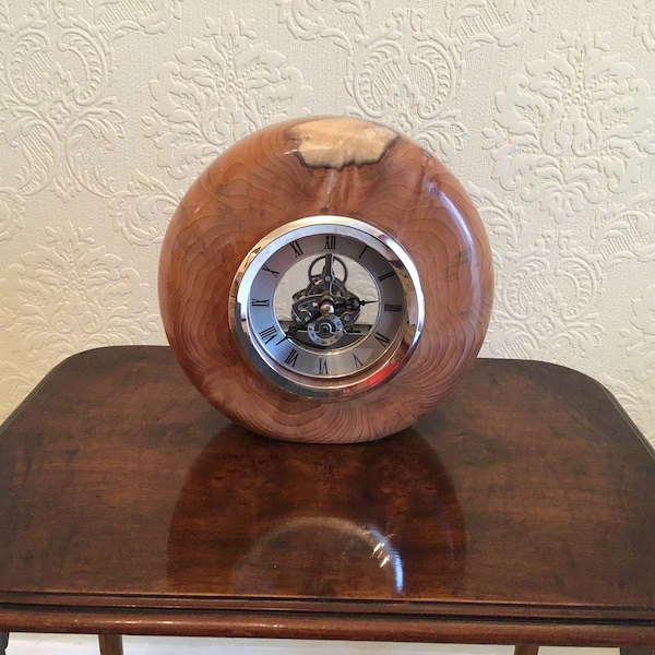 Skeleton Clock - Etsy