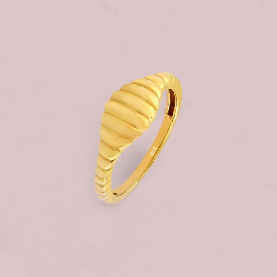 Dome Signet Ring , Ribbed Dome Ring, Minimalist Ring, Gift for Her ...