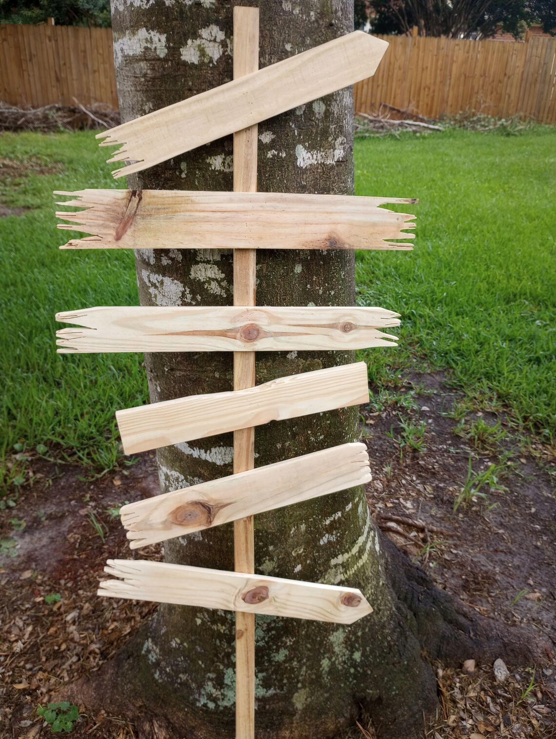Jagged Edge Rustic Wood Arrows, 6 Directional Signs, Outdoorsman ...