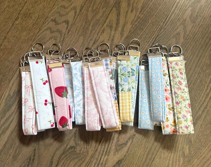 Pink Wristlet Keychain, Gold Key Fob Wristlet, Keychain Lanyard, Car ...