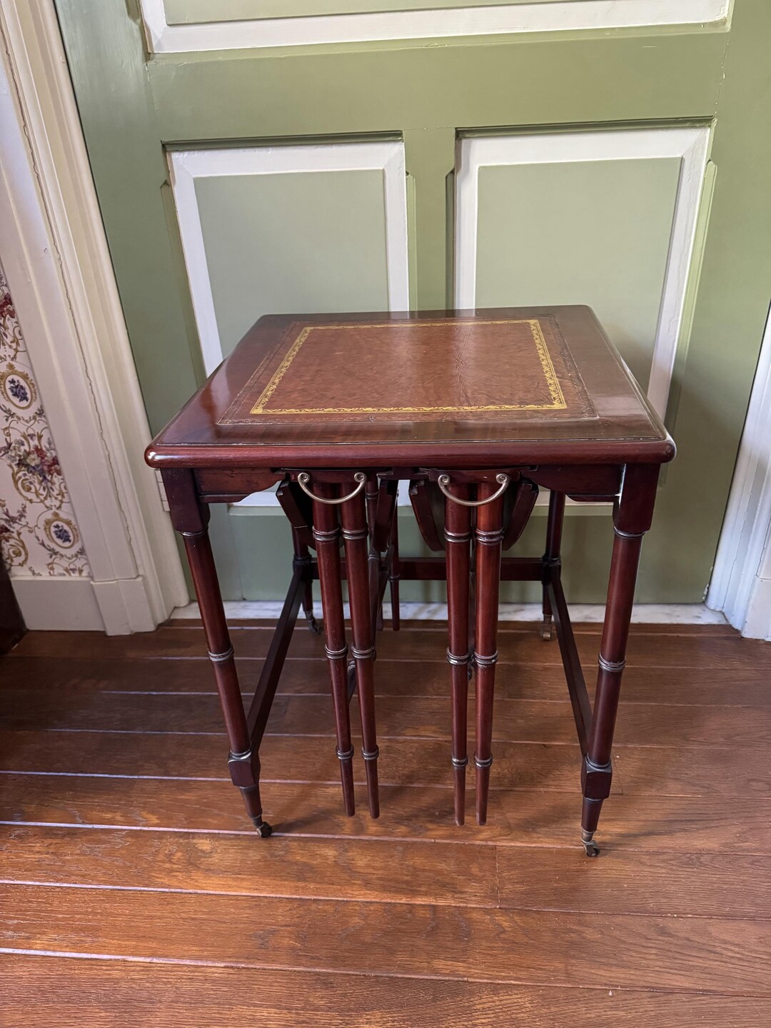 SPECIAL Set of 3-in-1 Side Tables. English Mahogany Vineer Table With 2 ...