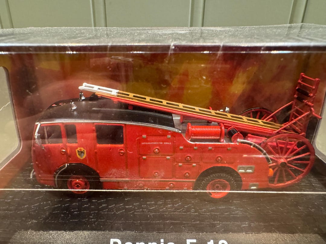 Atlas Miniatures - Dennis F12 Firetruck - Miniature Firetruck - BOXED ...
