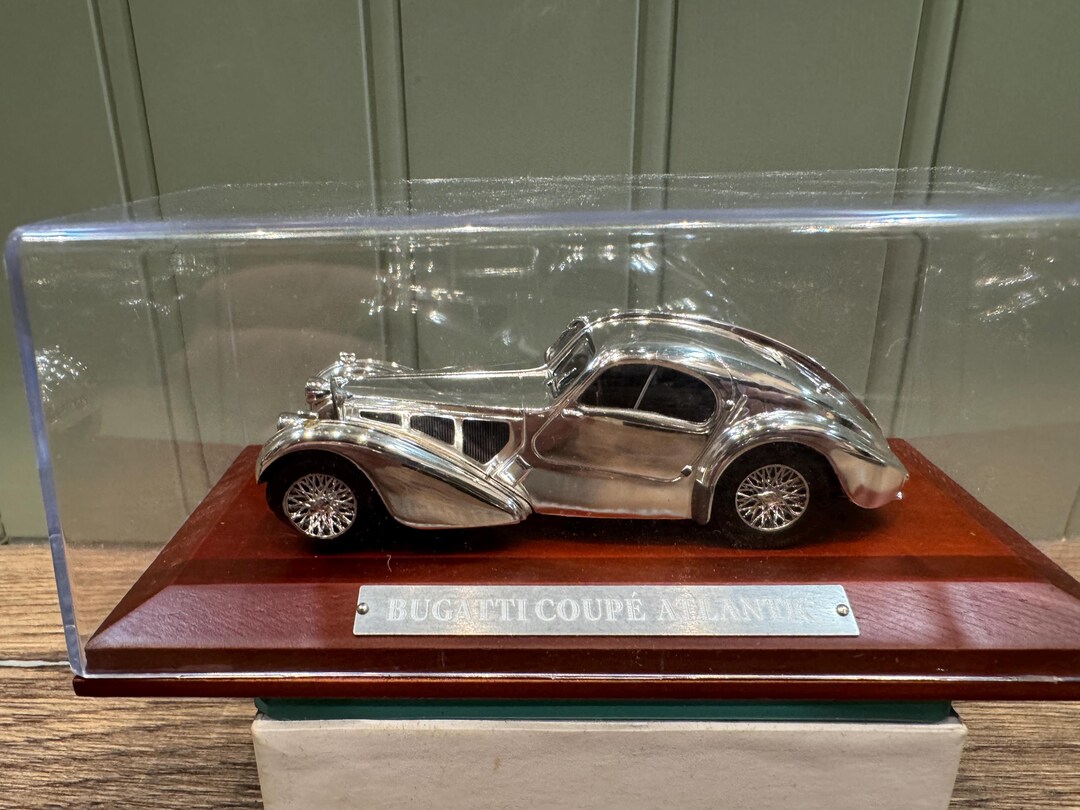 Silver Cars Collection -bugatti Coupe Atlantic - Silver Colored ...