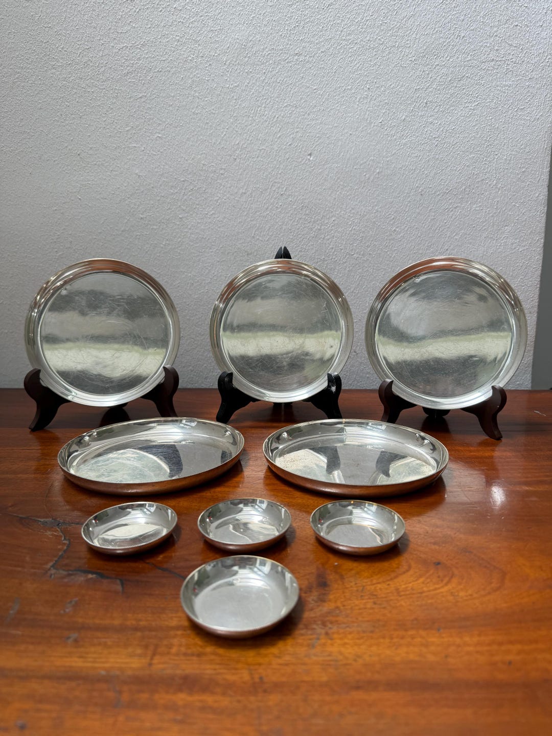 9-piece Silverplate Tableware Set Matching Set of Plates or Dishes in 2 ...