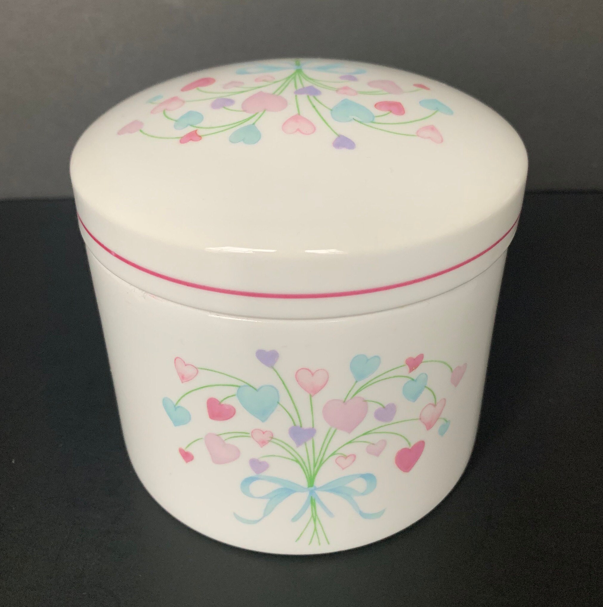 Vintage FTDA Bouquet of Hearts Porcelain Lidded Jar / Container 1987 - Etsy