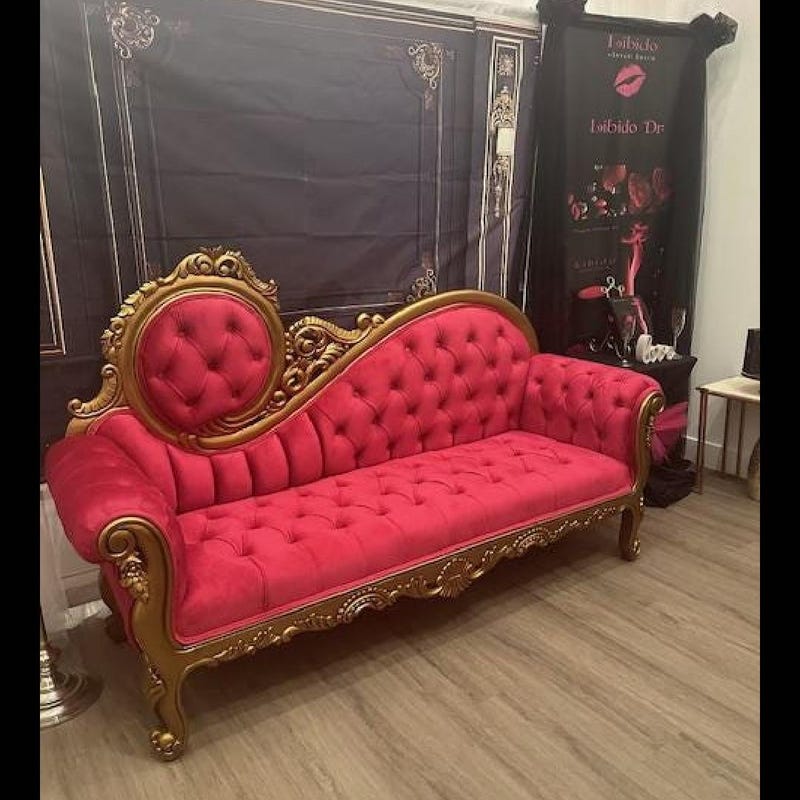 Antique Settee - Etsy