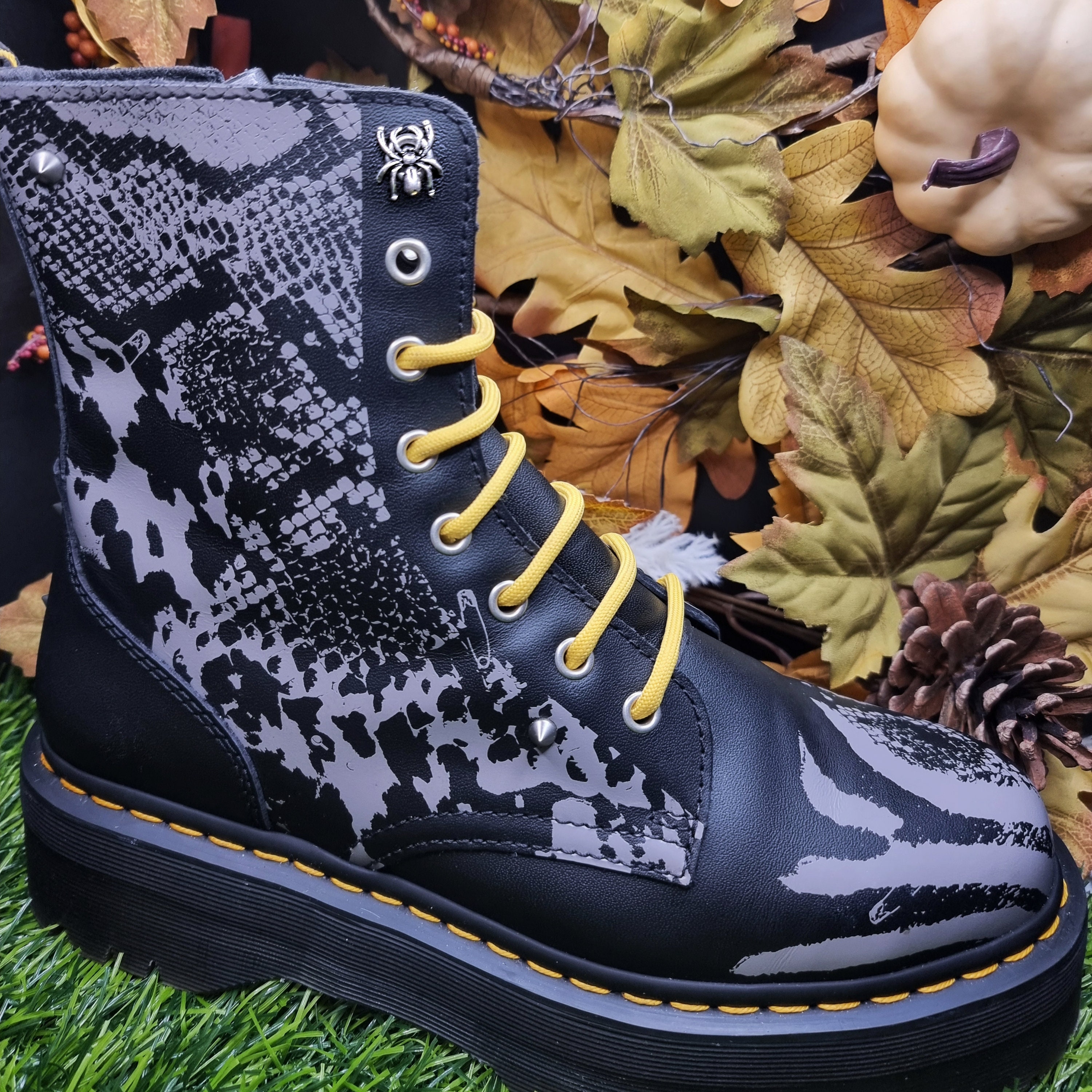 Spider Boot Studs Pair - Etsy