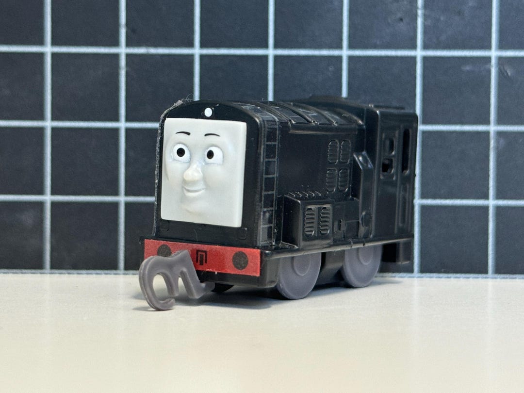 Capsule Plarail Thomas and Friends Diesel - Etsy