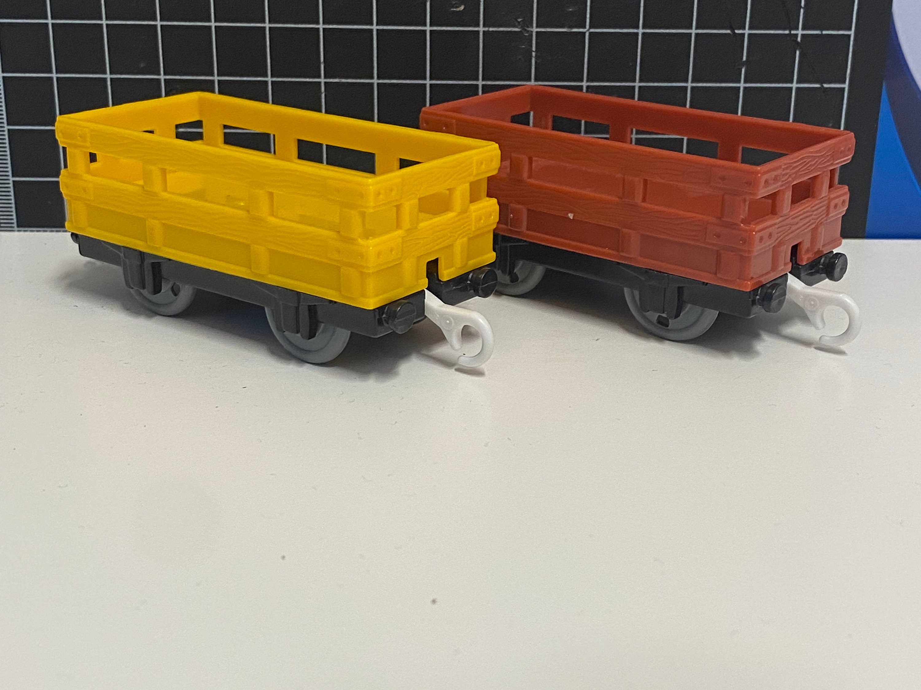 Thomas and Friends Trackmaster Pair of Narrow Gauge Slate Cars Yellow ...