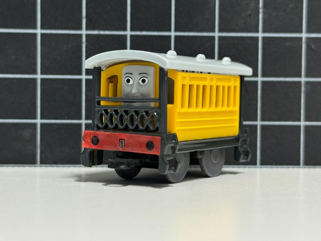 Capsule Plarail Thomas and Friends Hannah - Etsy