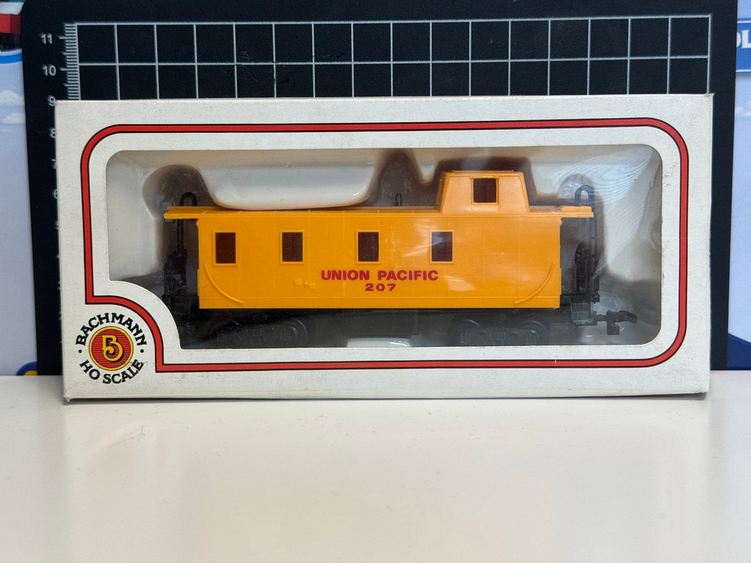 Bachmann Vintage HO Scale Union Pacific Caboose #207 in Box - Etsy