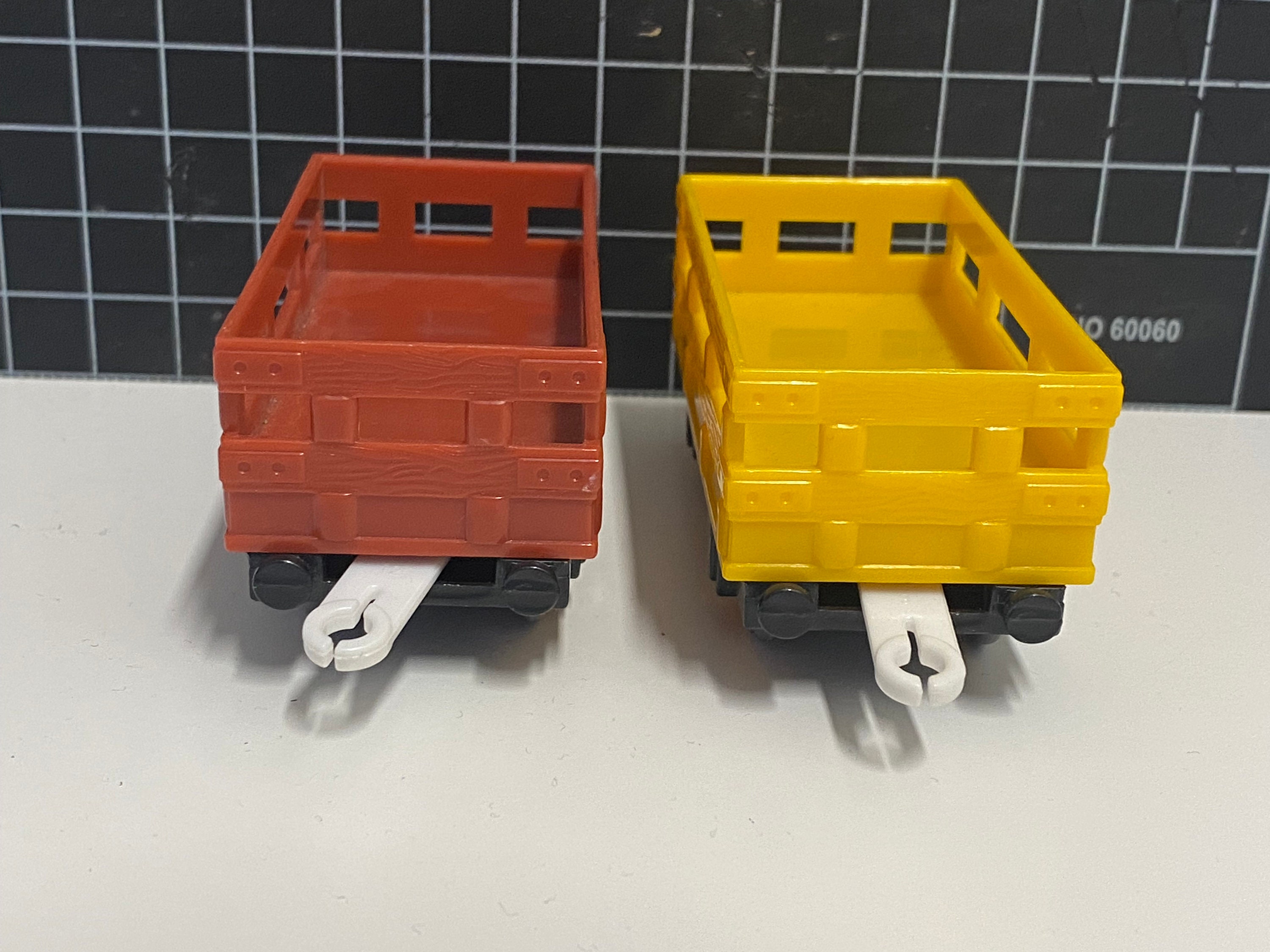 Thomas and Friends Trackmaster Pair of Narrow Gauge Slate Cars Yellow ...
