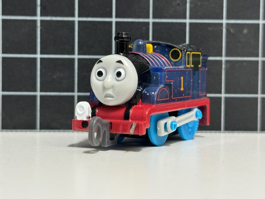 Capsule Plarail Thomas and Friends Glitter Surprised Thomas - Etsy