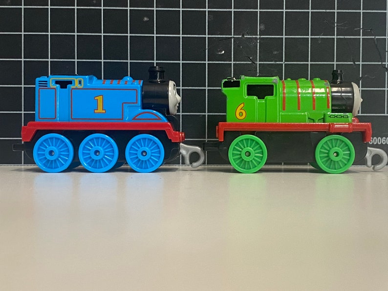 Thomas and Friends Push Along Thomas & Percy Best Friends Set - Etsy