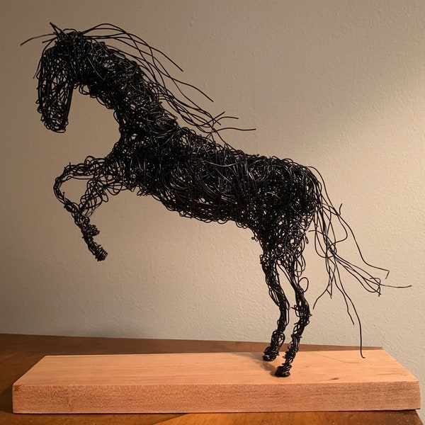 Wire Horse - Etsy