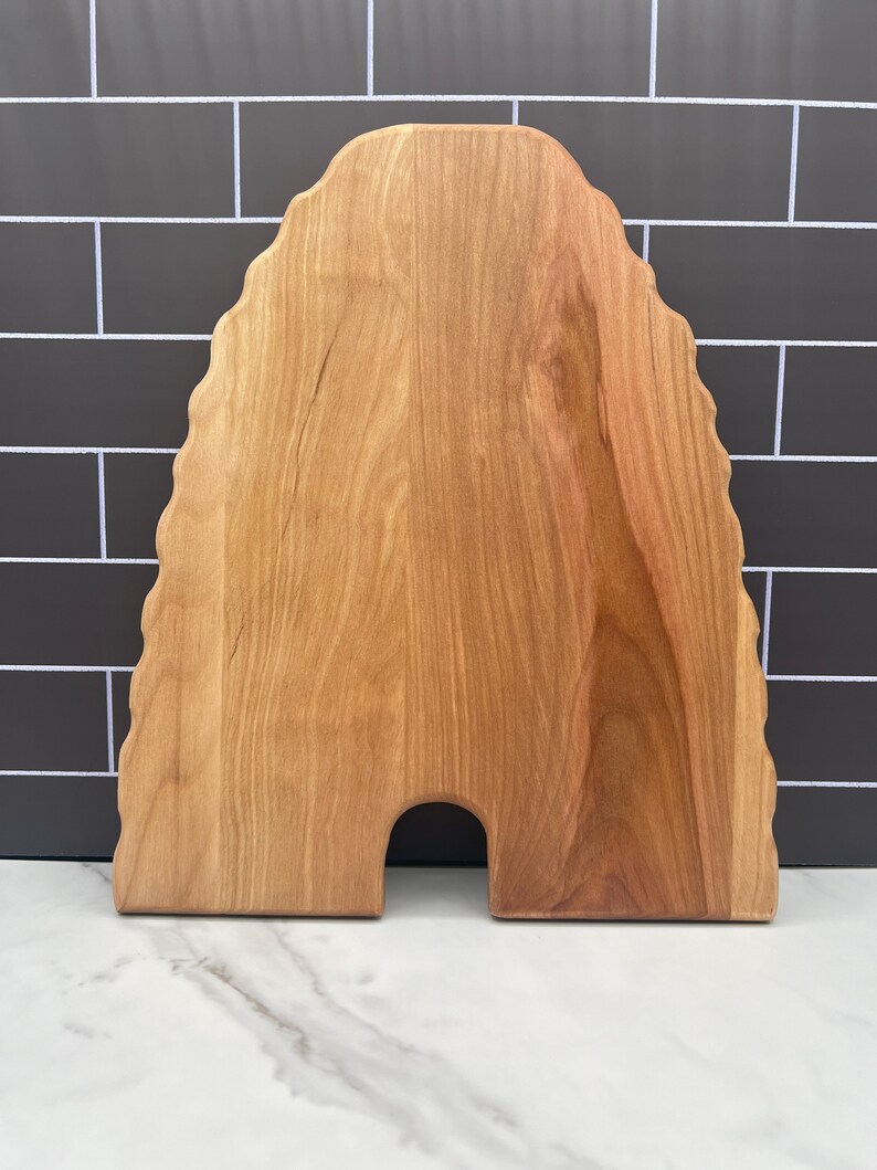 Bee Skep Cutting Board - Etsy