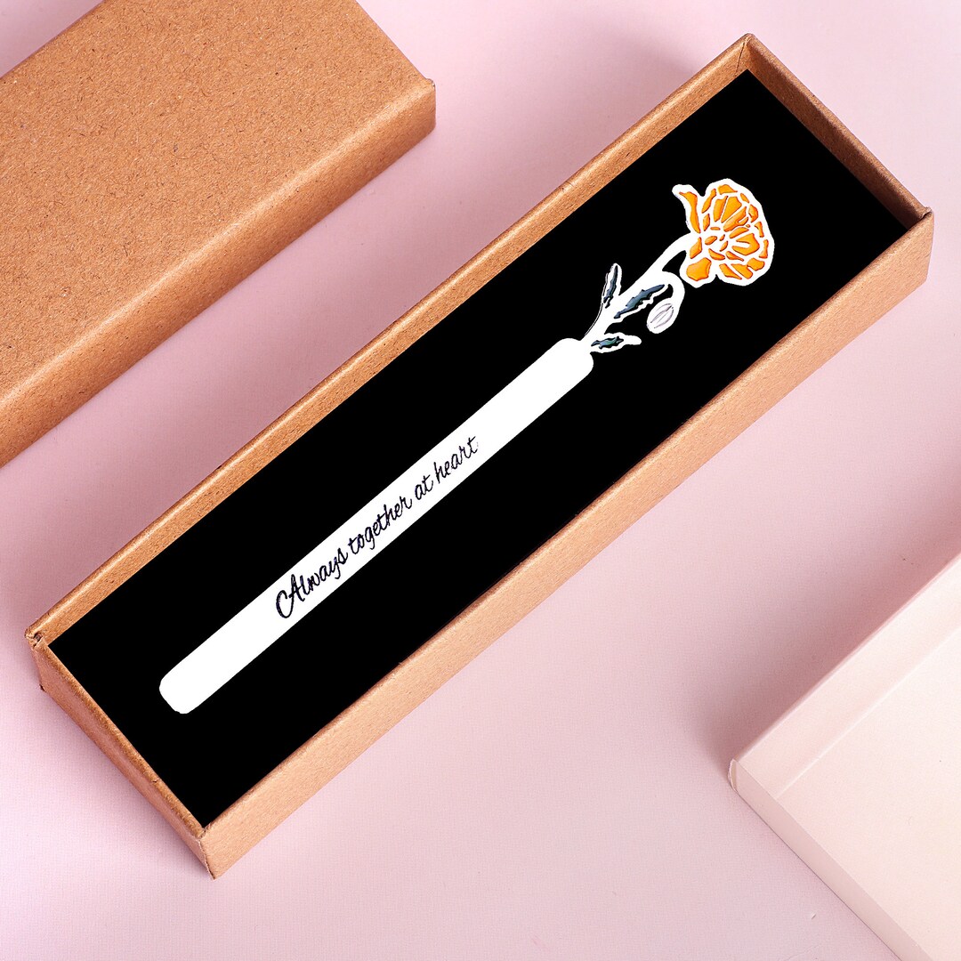 Personalized Birth Flower Bookmarks for Women, Custom Name Metal ...