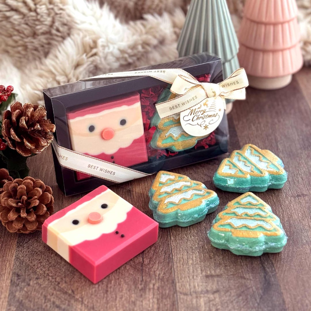 Christmas Soap Gift Set Handmade Soap Bar, Cold Process Soap, Bath Bomb ...