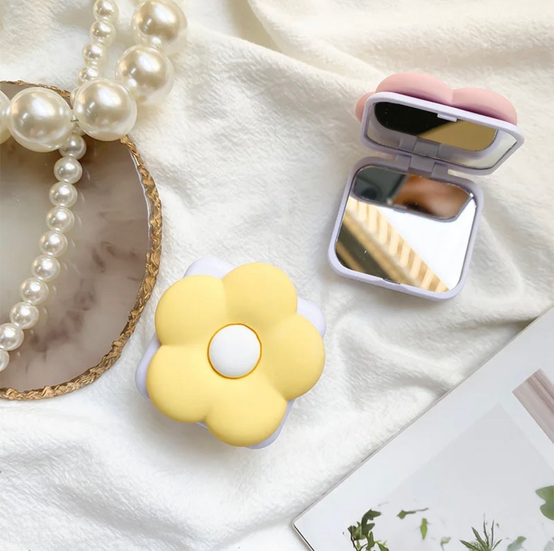 Flower Phone Holder With a Mirror I Cute Mirror Phone Holder, Cute ...