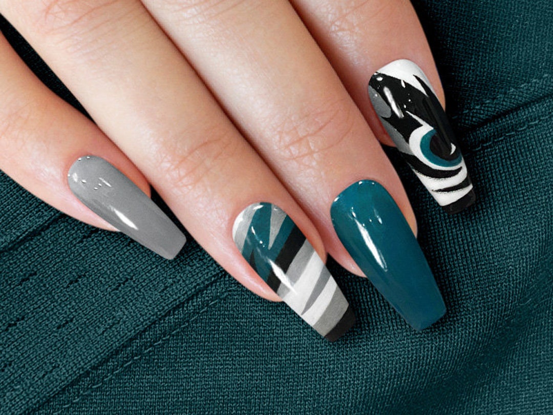 Football Nails, Philadelphia Nails, Eagles Nails,press on Nails, Cool ...
