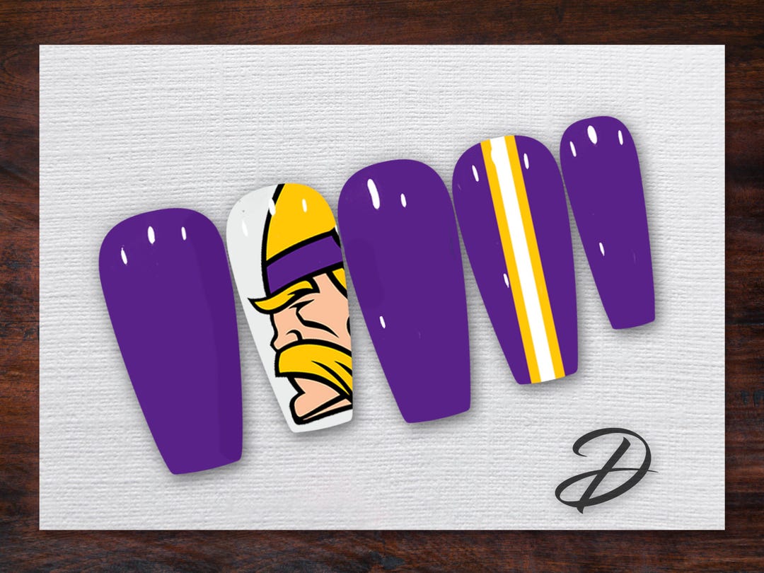 Minnesota Football Press-on Nails| Custom Game Day Fan Manicure - Etsy