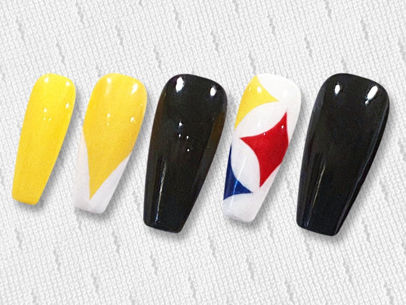 Football Nails Pittsburgh Nails Steelers Nails Press on Nails Cool Nail ...