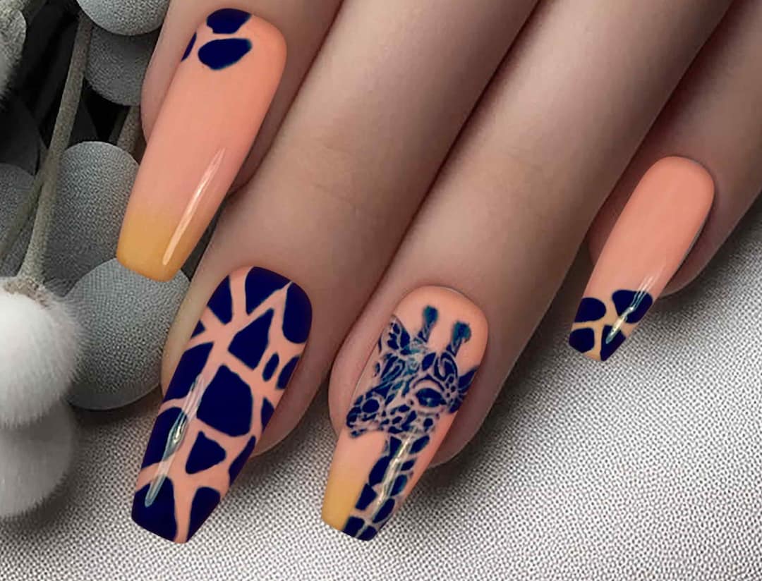 Safari Vibes With Giraffe Press-on Nails Majestic Animal Nail Set That ...