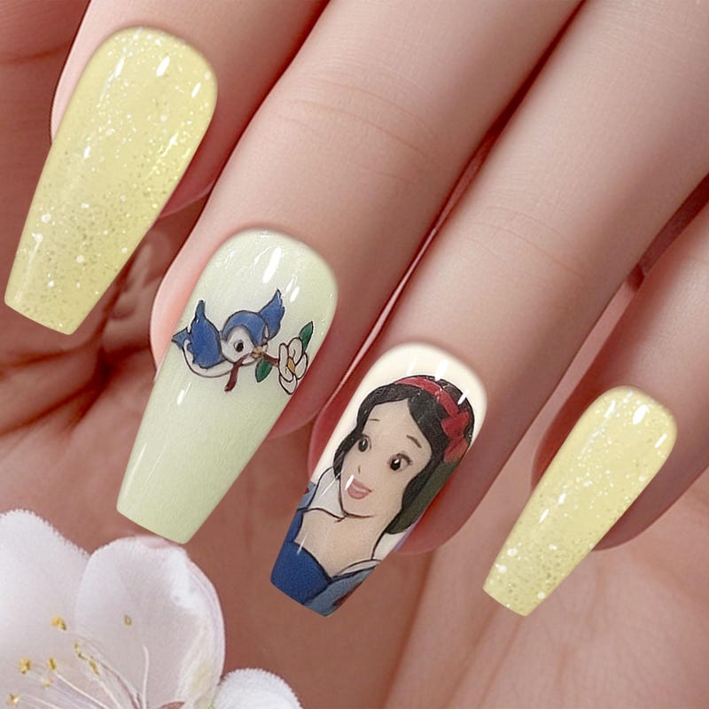 Snow White Nails - Etsy